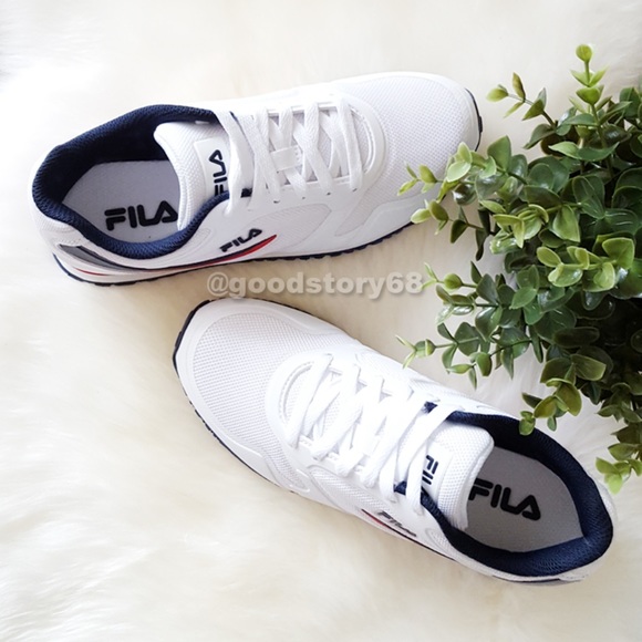 Fila | Shoes | Fila Forerunner Womens Sneakers | Poshmark